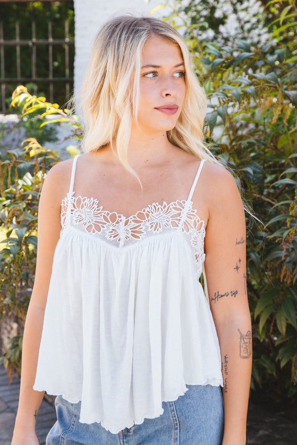 Designer Apparel – North & Main Clothing Company